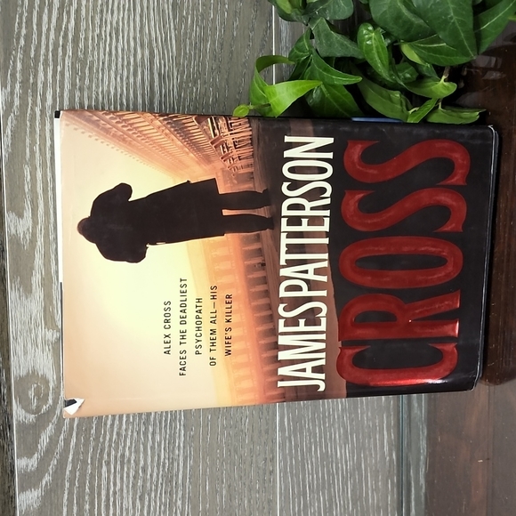 James Patterson | Accents | Cross James Patterson Alex Cross Faces The ...